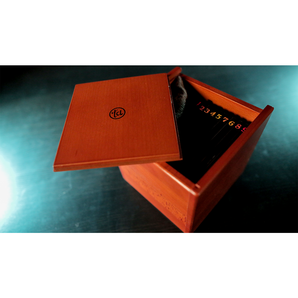 Paul Harris Presents True Astonishments Box - Magic Trick Set ...